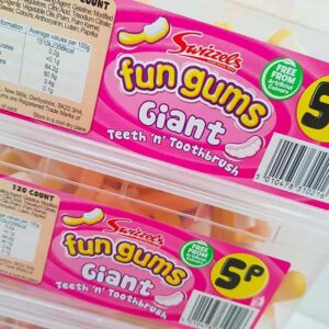 Swizzels Fun Gums Giant Teeth & Toothbrushes Tub - From One Pound Sweets